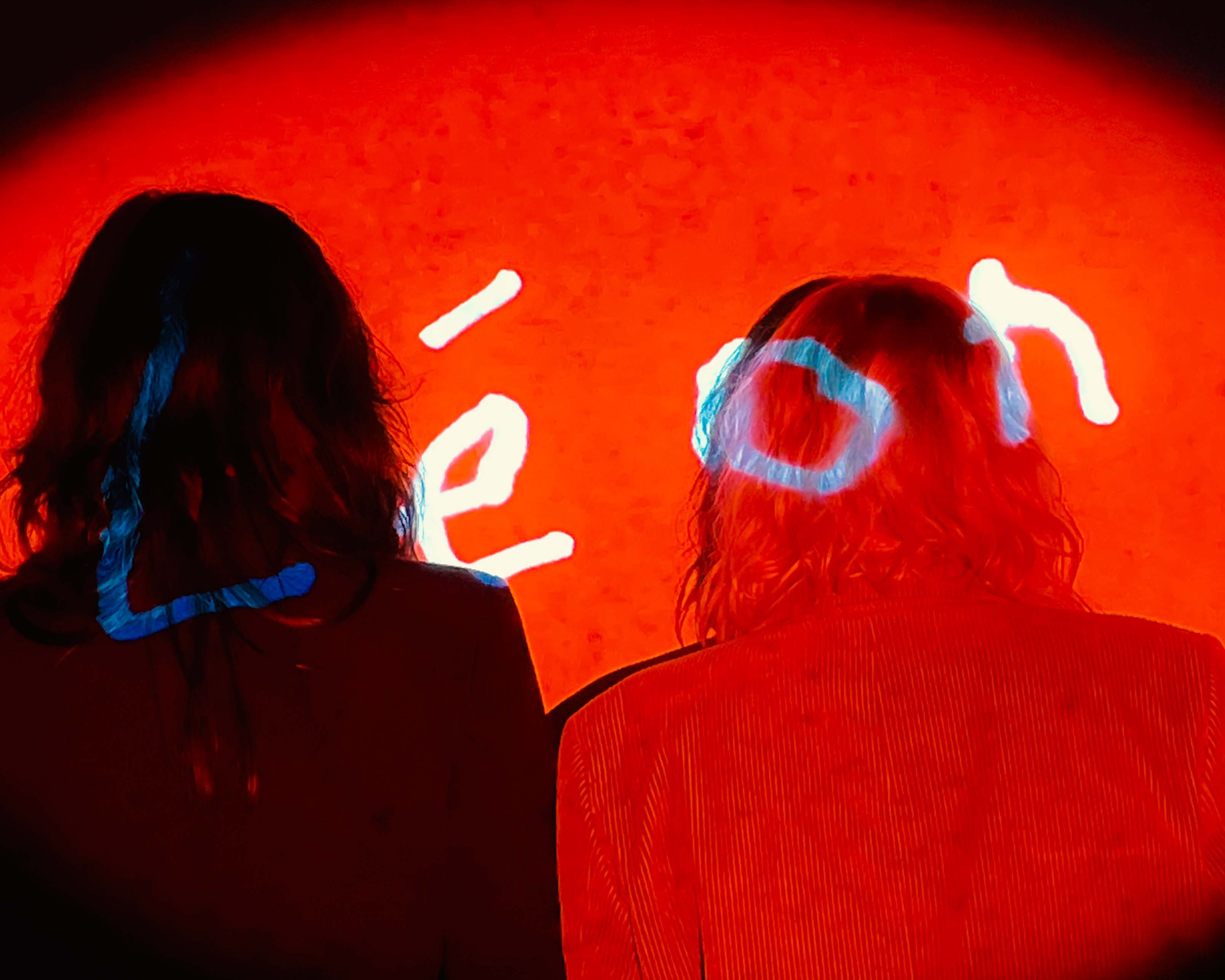 léon de dos – Phenixwebtv.com